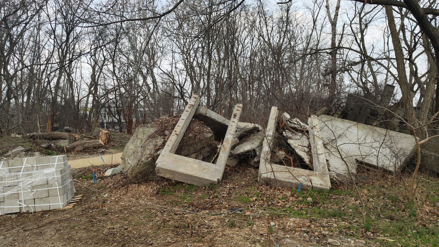 Park Żerański i kolejny spór o gruzy. Mieszkańcy: czujemy się oszukani ...